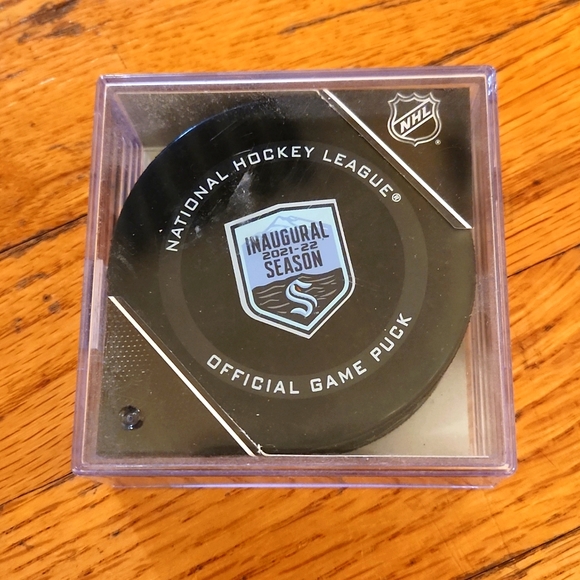 NHL | Other | Nwt Seattle Kraken Inaugural 222022 Season Official Game ...